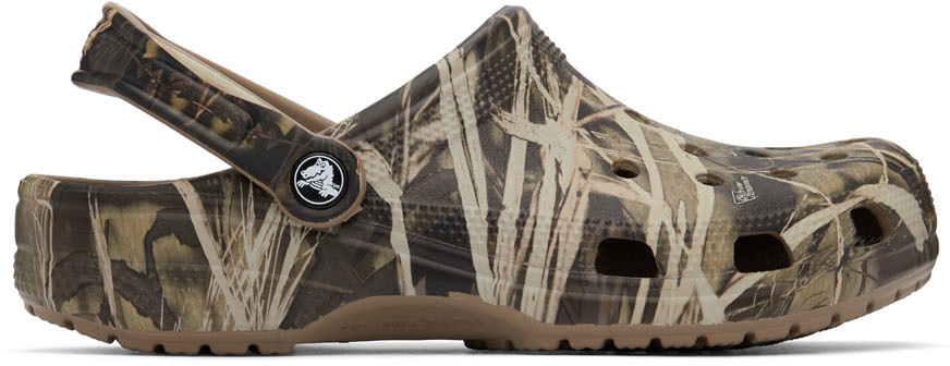 Crocs Khaki Realtree Edition Classic V2 Clogs Crocs
