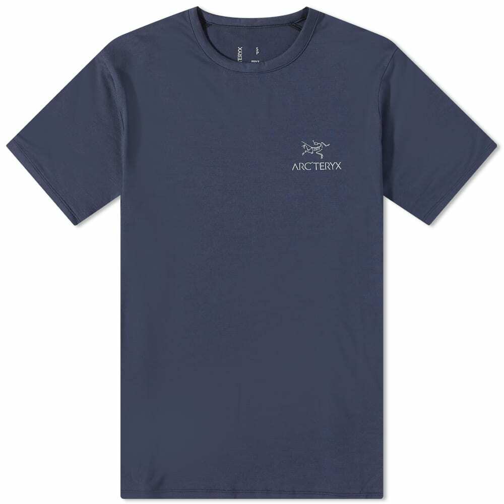 Arc'teryx Men's Arc'Logo Emblem T-Shirt in Black Sapphire Arc'teryx