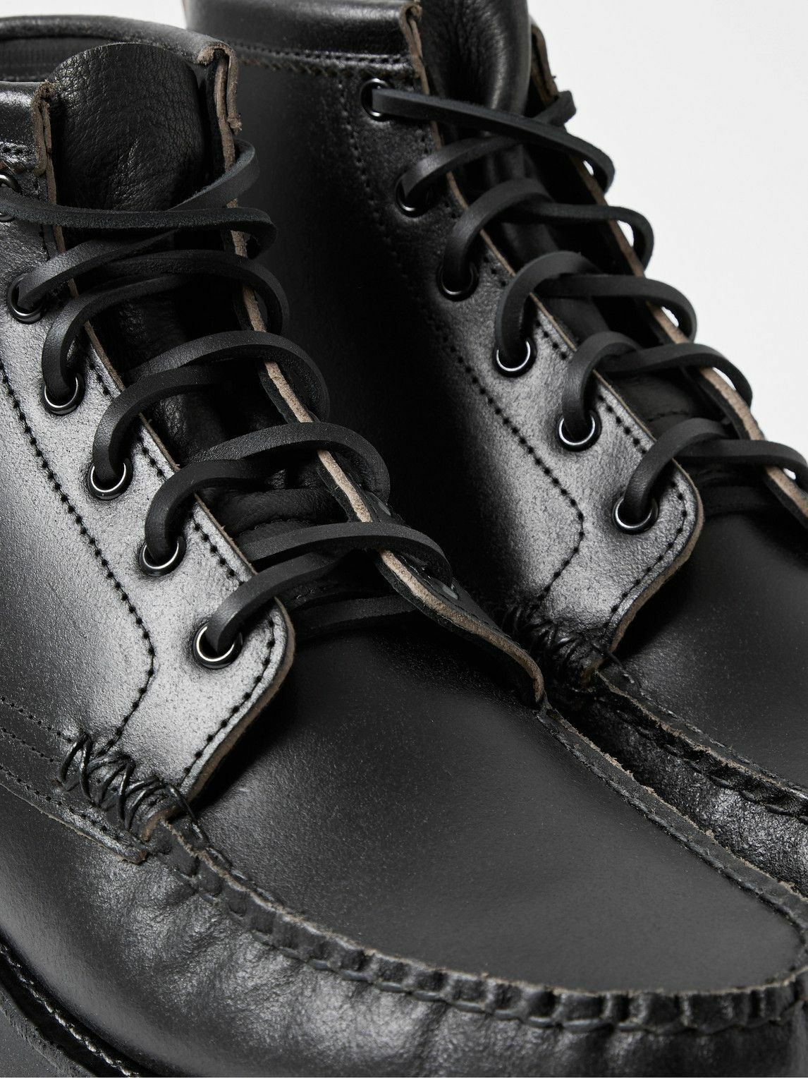 Yuketen - Maine Guide 6 Eye Leather Boots - Black Yuketen