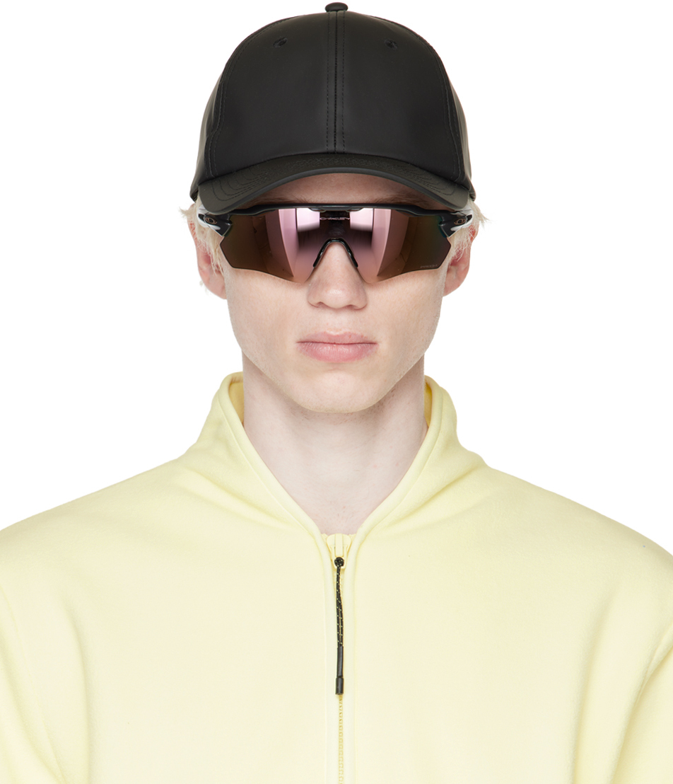 Rains | BRAND CLOTHBASE