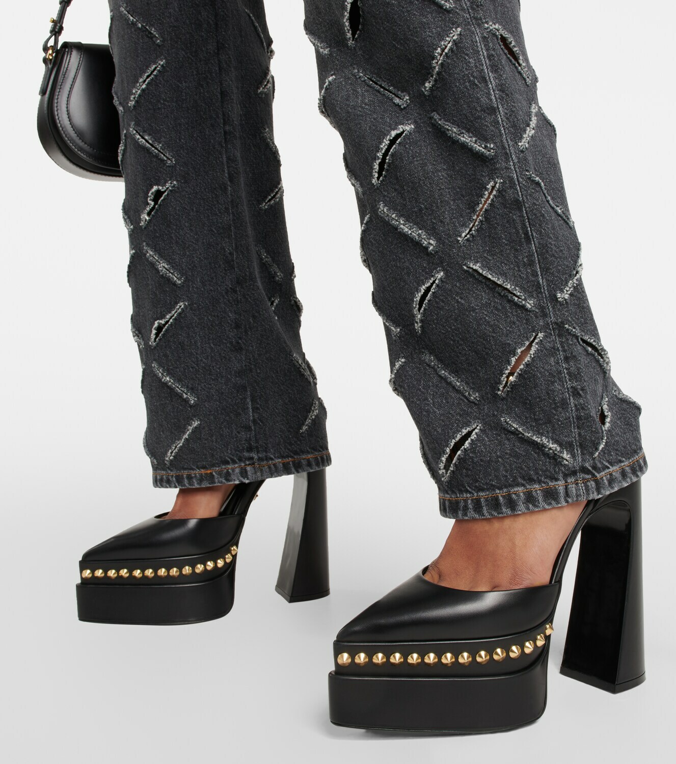 Versace - Aevitas Pointy stud leather platform pumps Versace