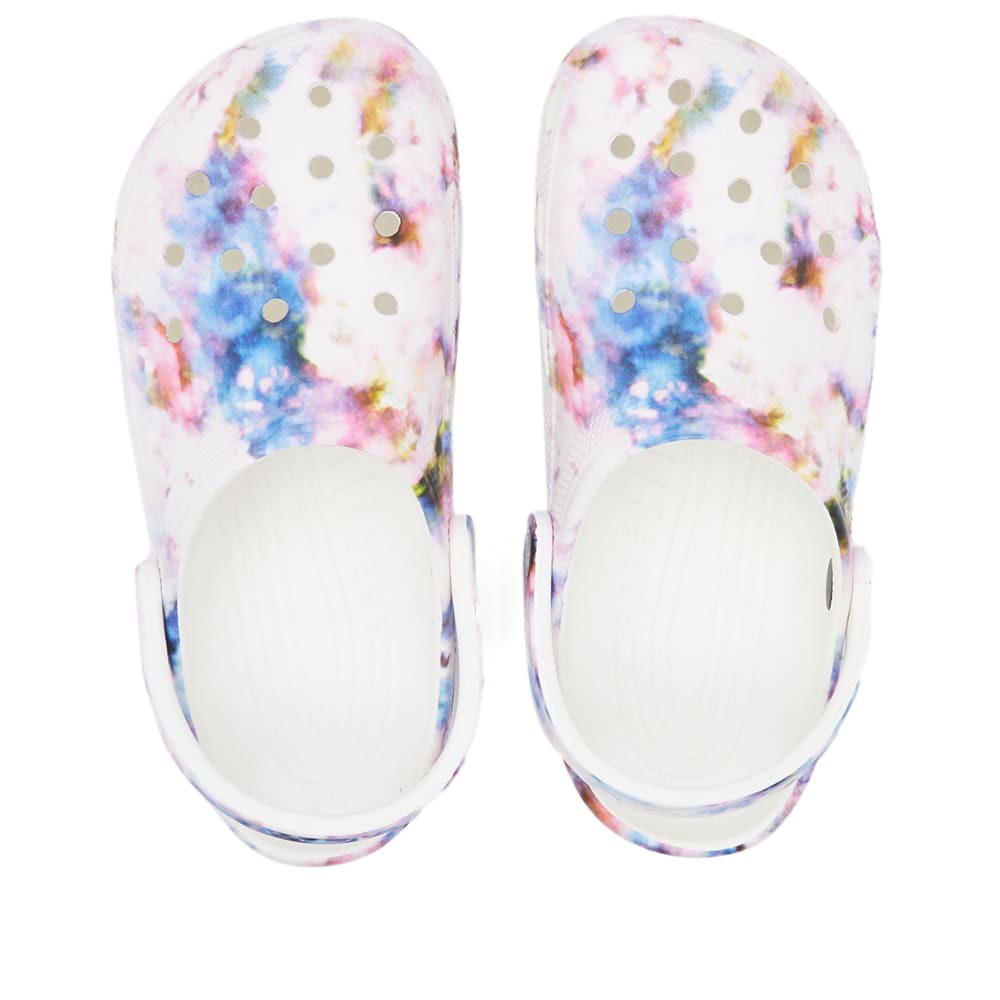 Crocs Classic Tie Dye Graphic Clog in Garnet/Multi Crocs