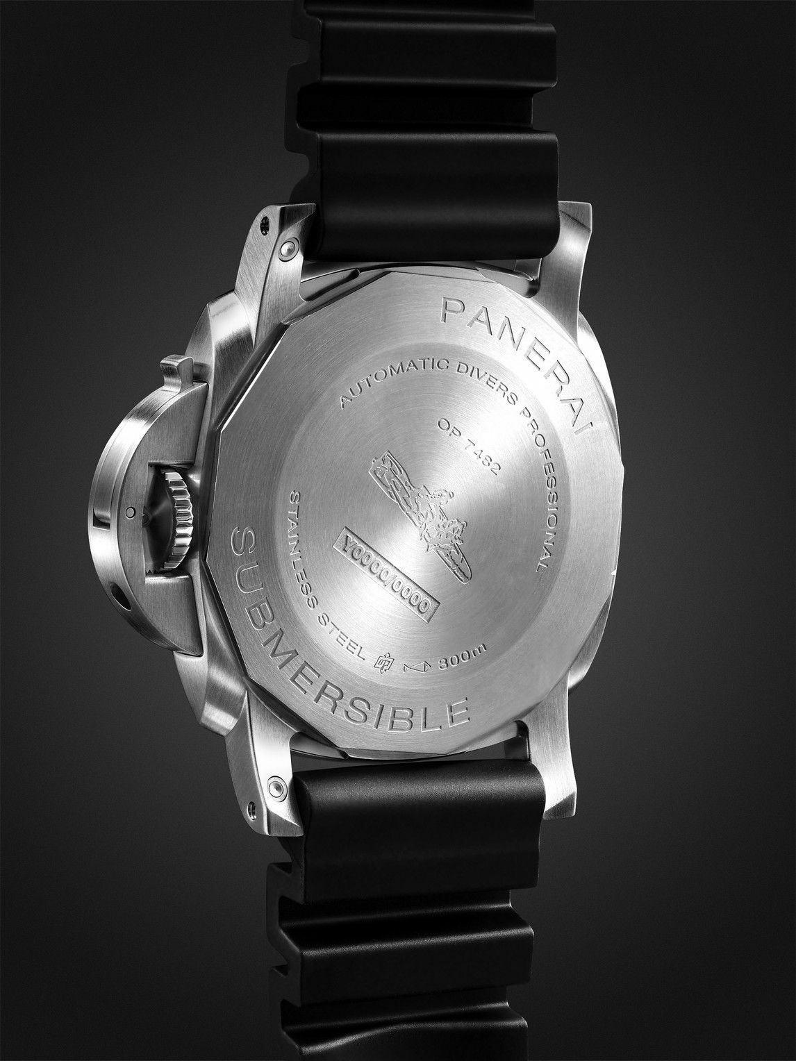 Panerai - Submersible QuarantaQuattro Automatic 44mm Brushed Stainless ...
