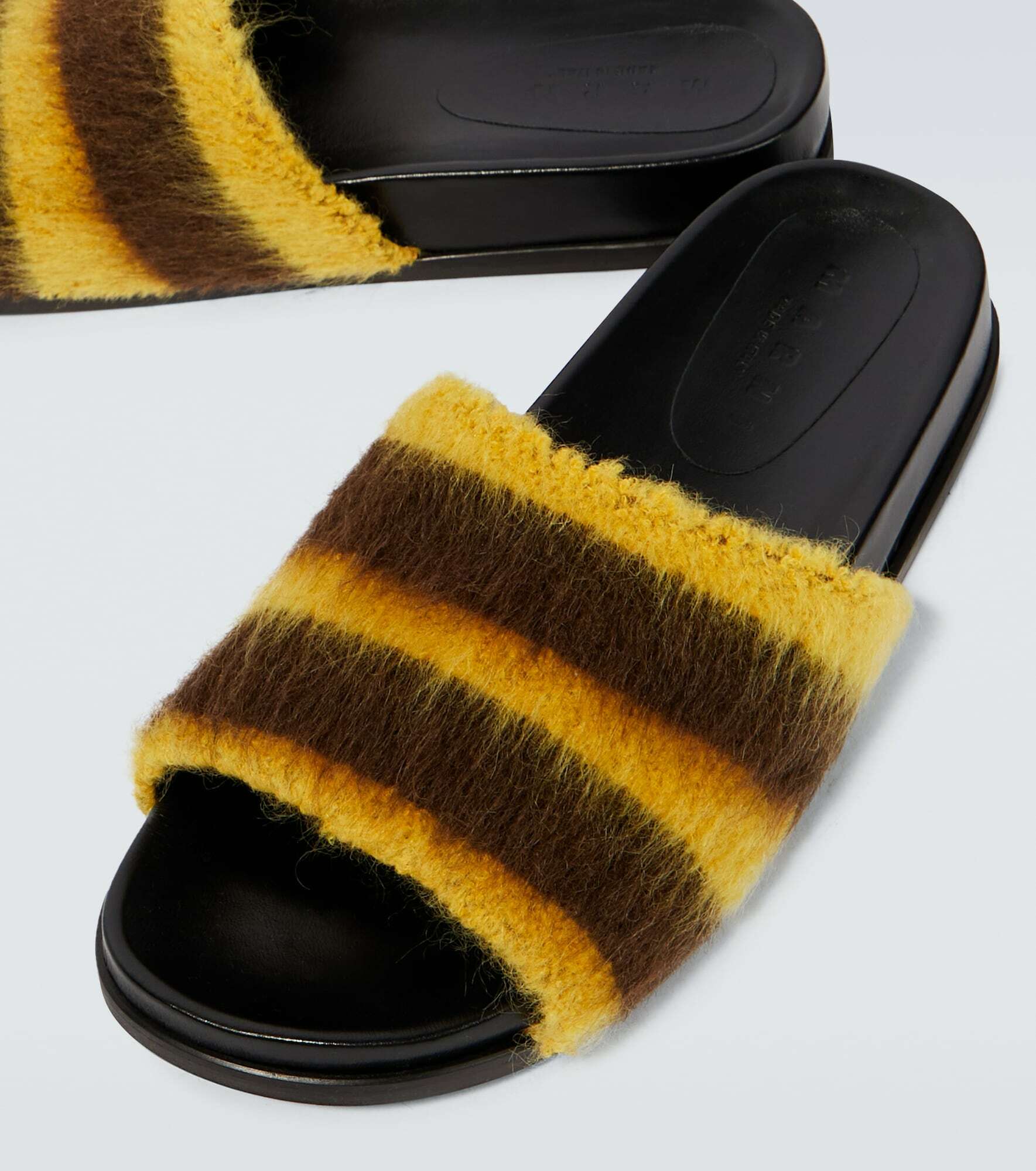 Marni - Fussbett striped slides Marni