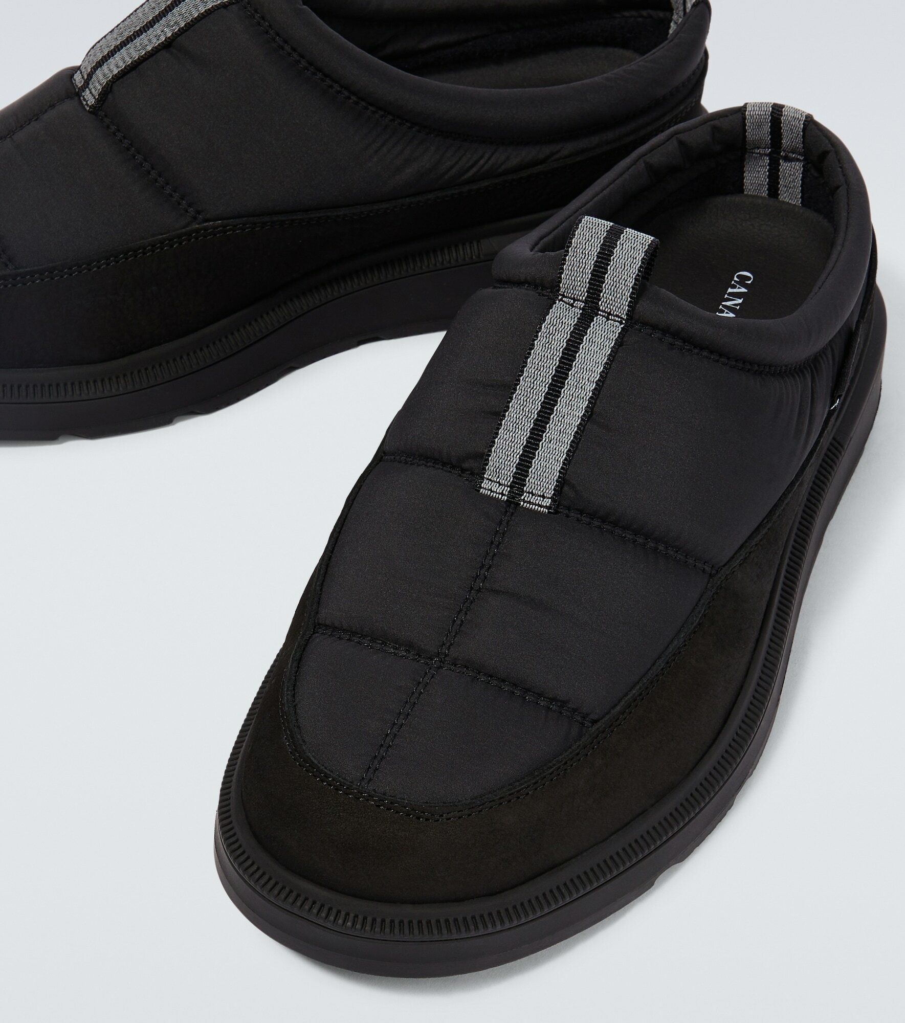 Canada Goose - Crofton Puffer slippers Canada Goose