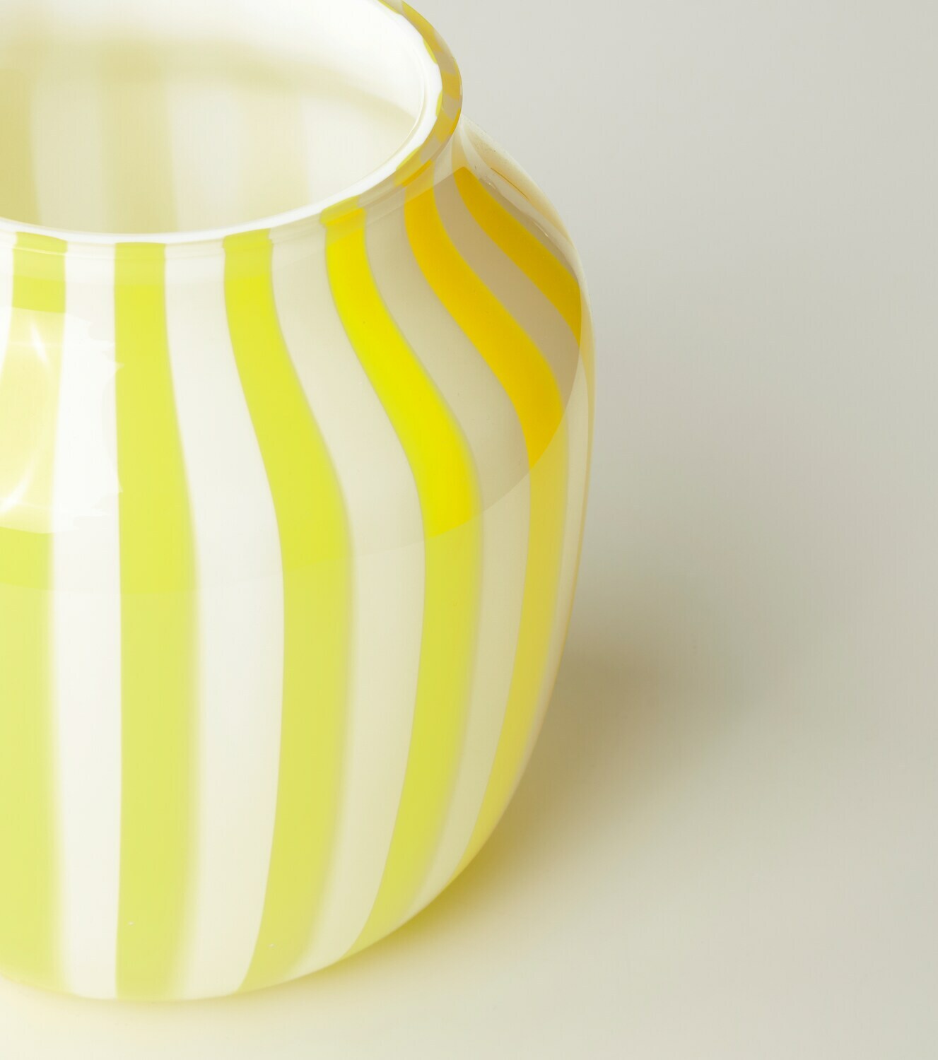 Hay - Juice Wide glass vase HAY