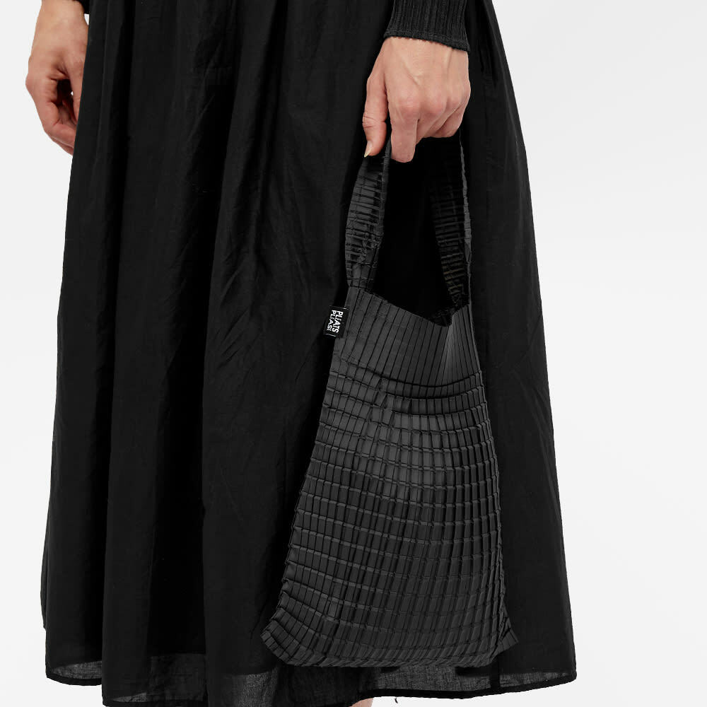Pleats Please Issey Miyake Women's Pouch Pleats Bag in Black Pleats ...