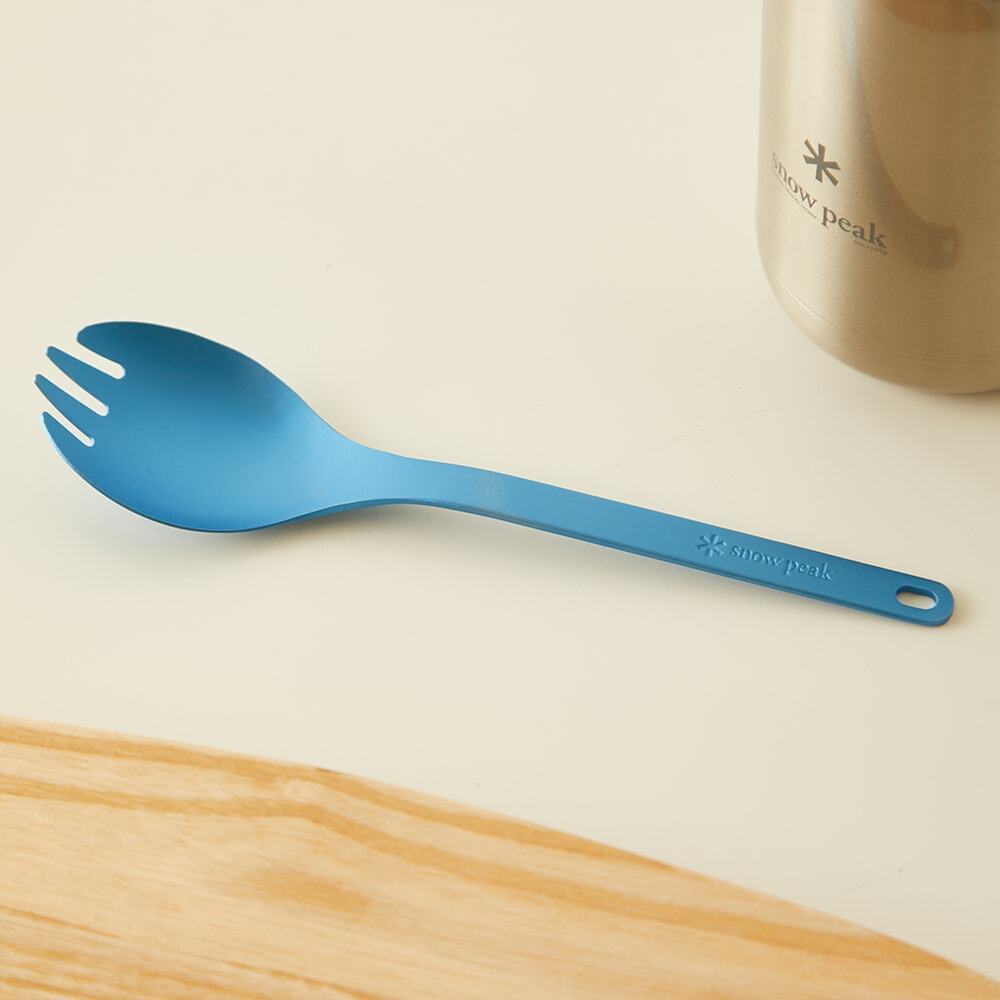 Snow Peak Titanium Spork in Blue Snow Peak