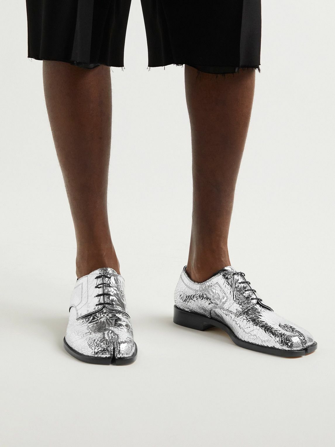 Maison Margiela - Tabi Split-Toe Metallic Textured-Leather Derby Shoes ...