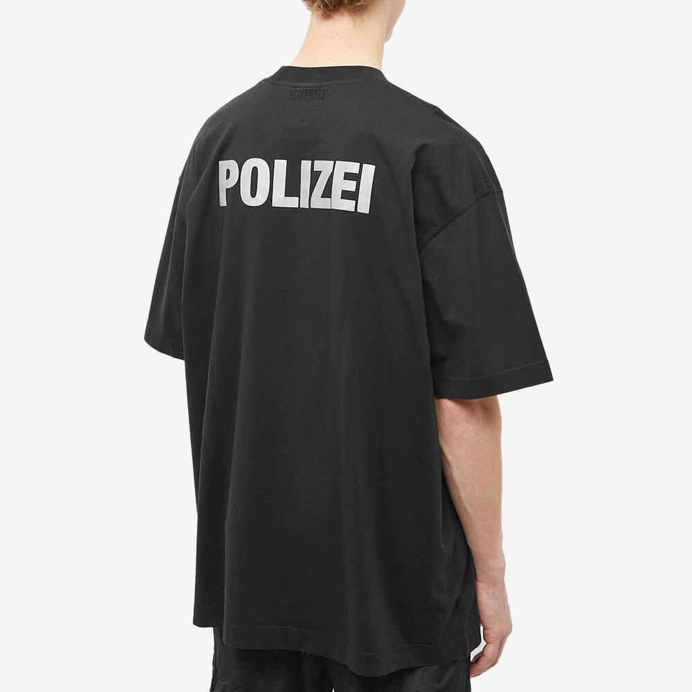 Vetements Men's Polizei T-Shirt in Black Vetements