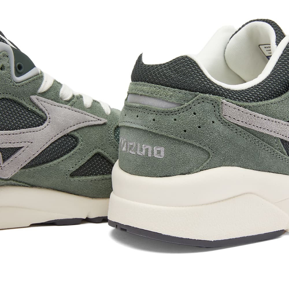 Mizuno Men's Sky Medal S Sneakers in Grey/Green Mizuno
