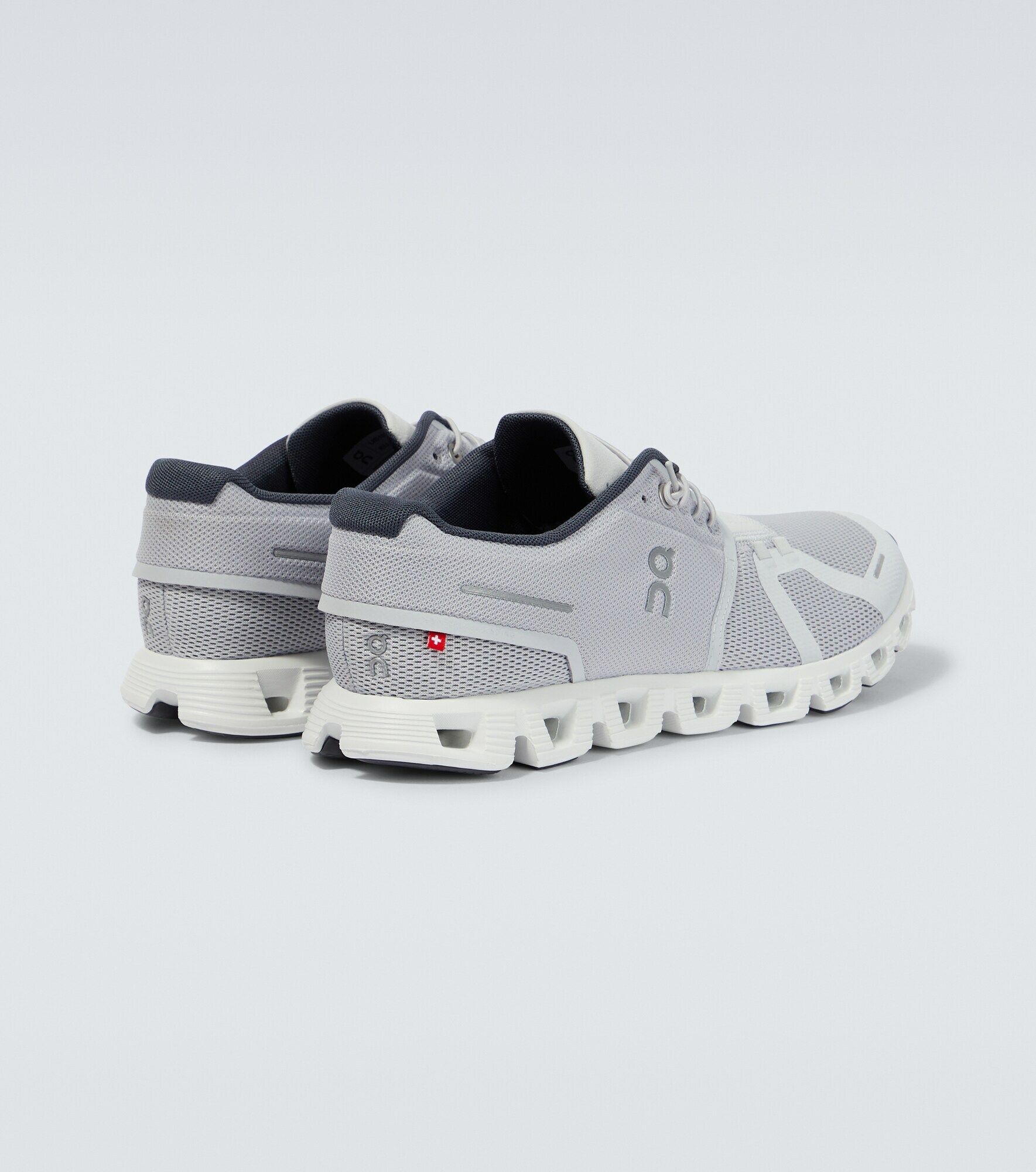 On - Cloud 5 running shoes On