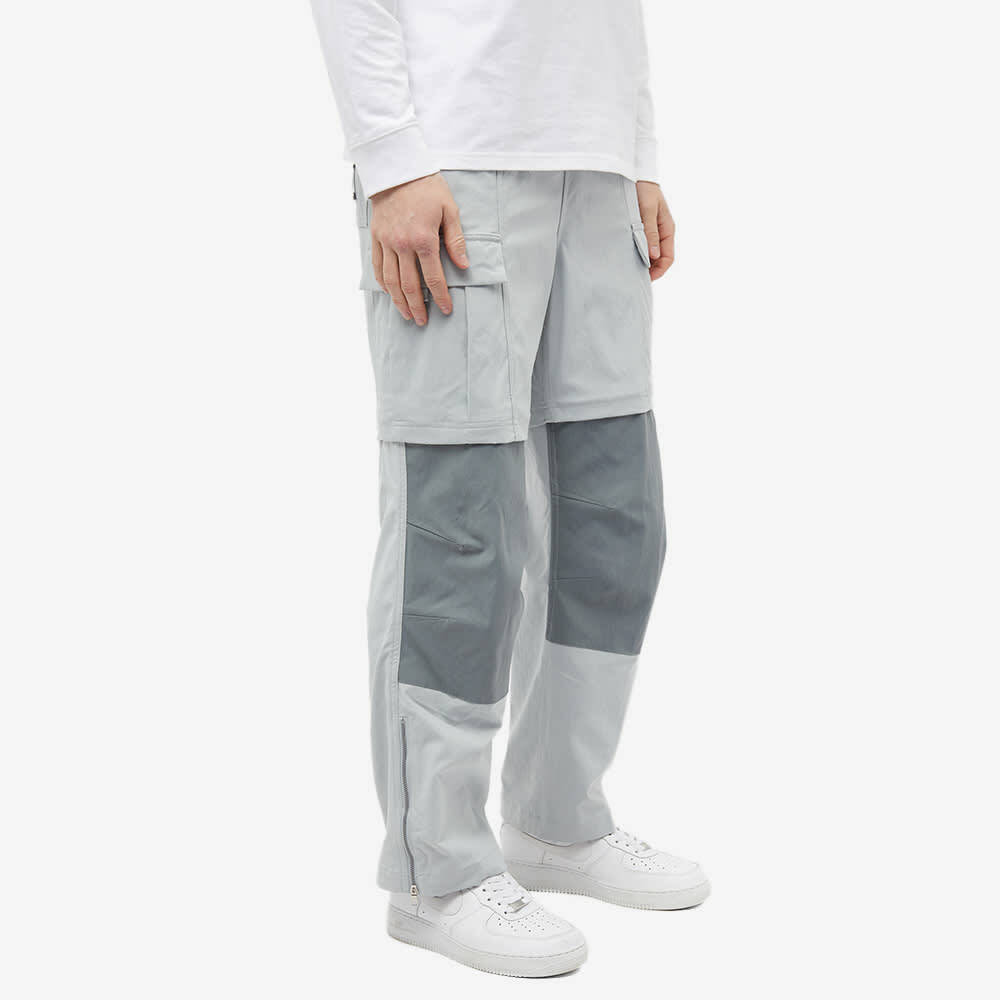 Air Jordan Men's soleFLY x Cargo Pant in Light Smoke Grey Nike Jordan Brand