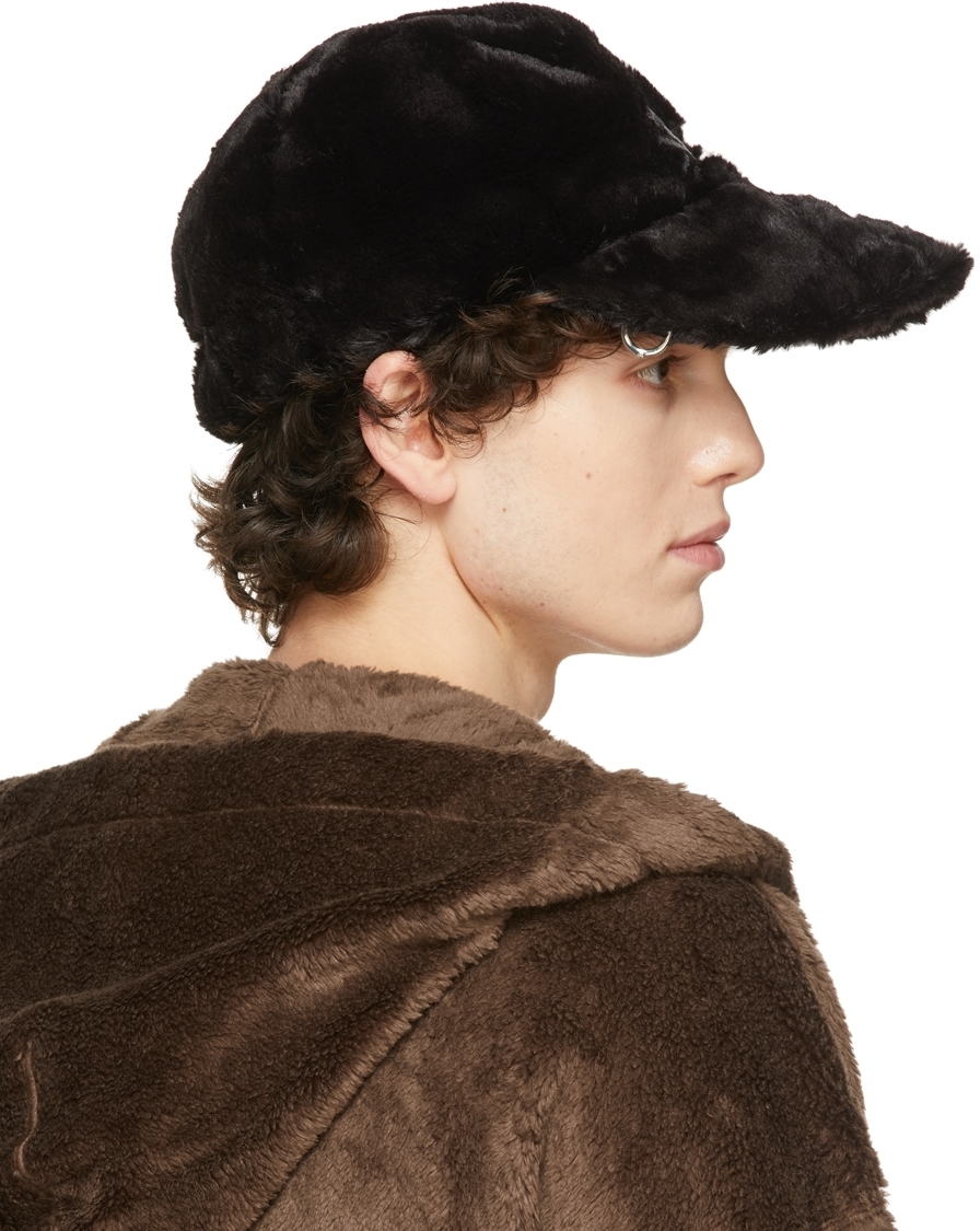 mastermind WORLD Black Faux-Fur Skull Patch Cap MASTERMIND WORLD