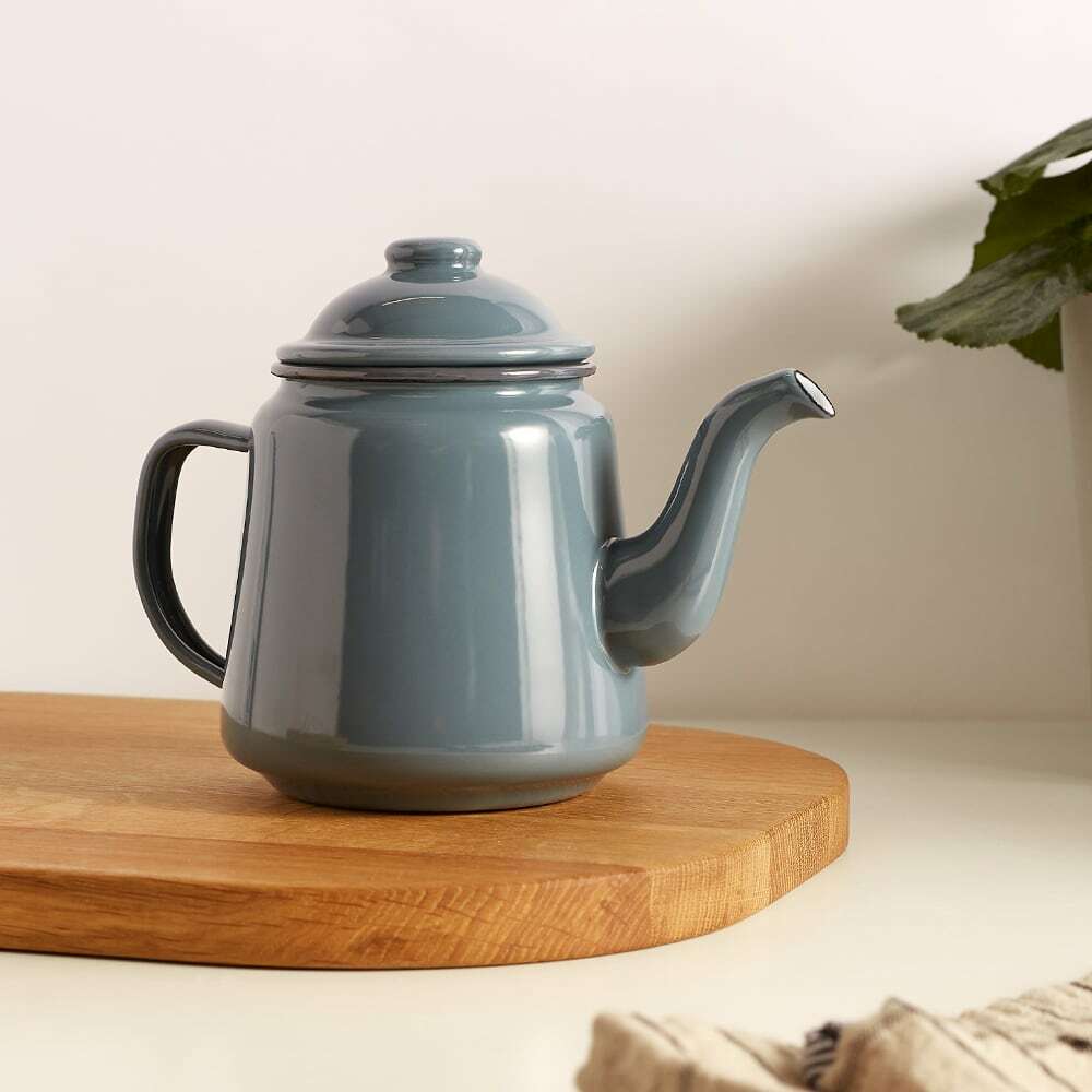 Falcon Enamelware Tea Pot in Pigeon Grey Falcon Enamelware