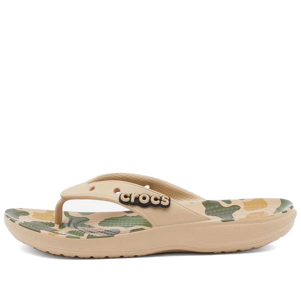 Crocs Classic Printed Camo Flip in Chai/Camo Crocs