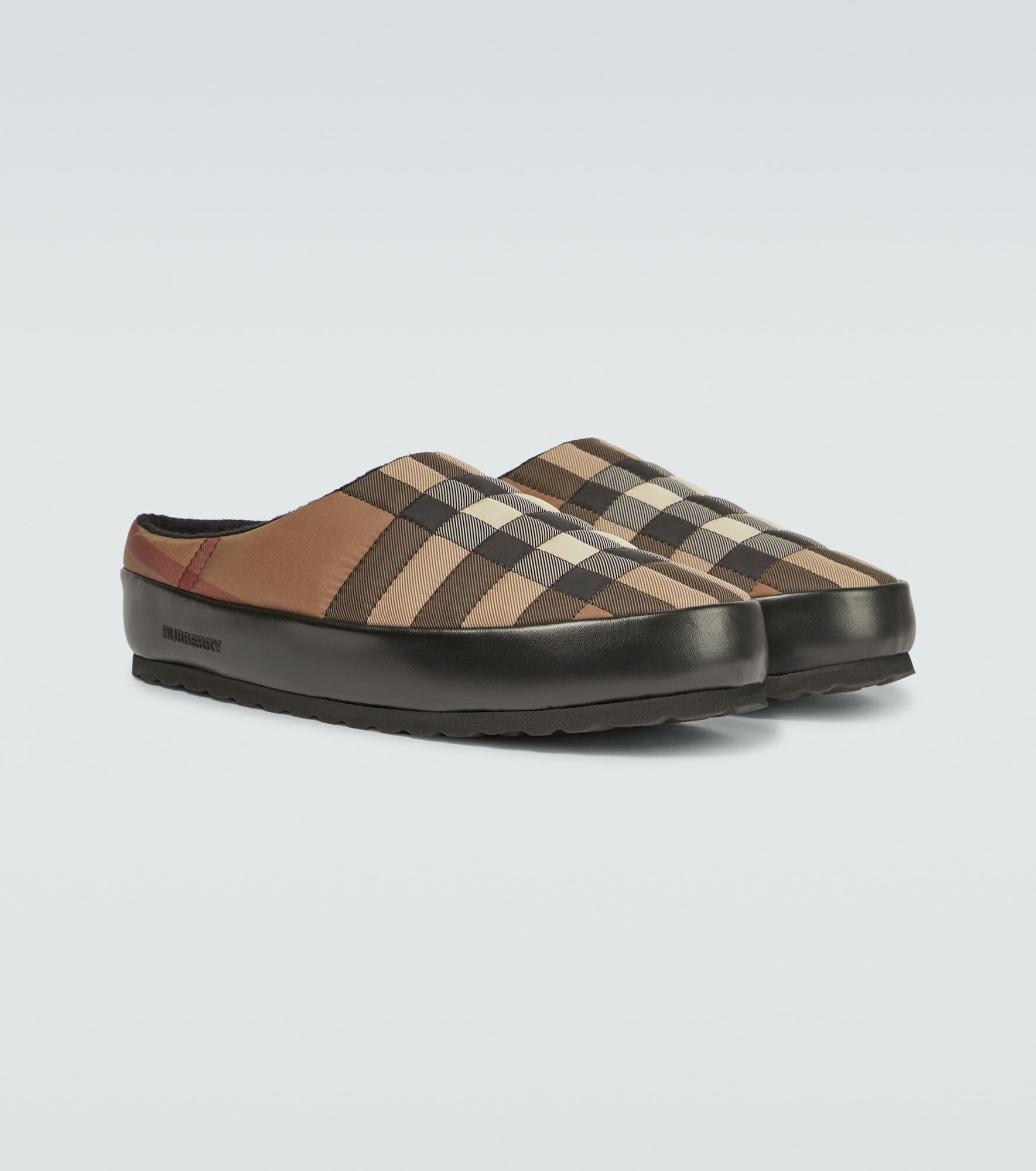 Burberry - Checked slippers Burberry