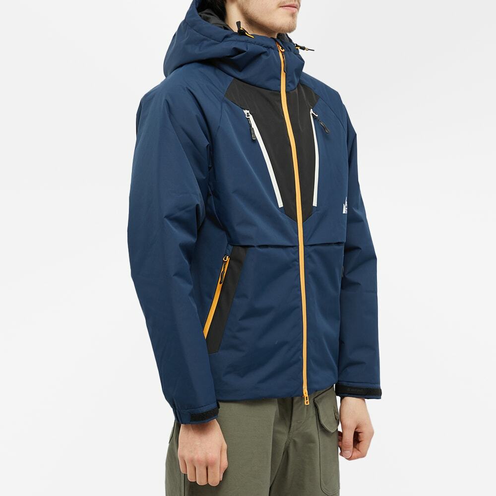 Snow Peak x Mountain Of Moods Puffed Graphen Jacket in Navy Snow Peak