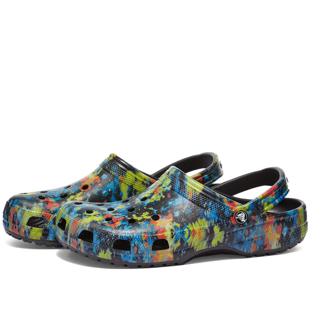 Crocs Classic Tie Dye Graphic Clog in Turq Tonic/Multi Crocs