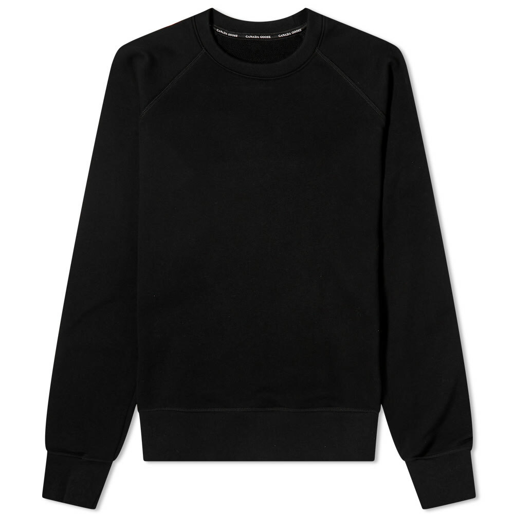 Canada Goose Women's Muskoka Crew Sweat in Black Canada Goose