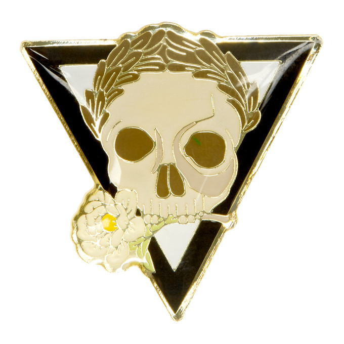 Undercover Gold Skull Pin Undercover
