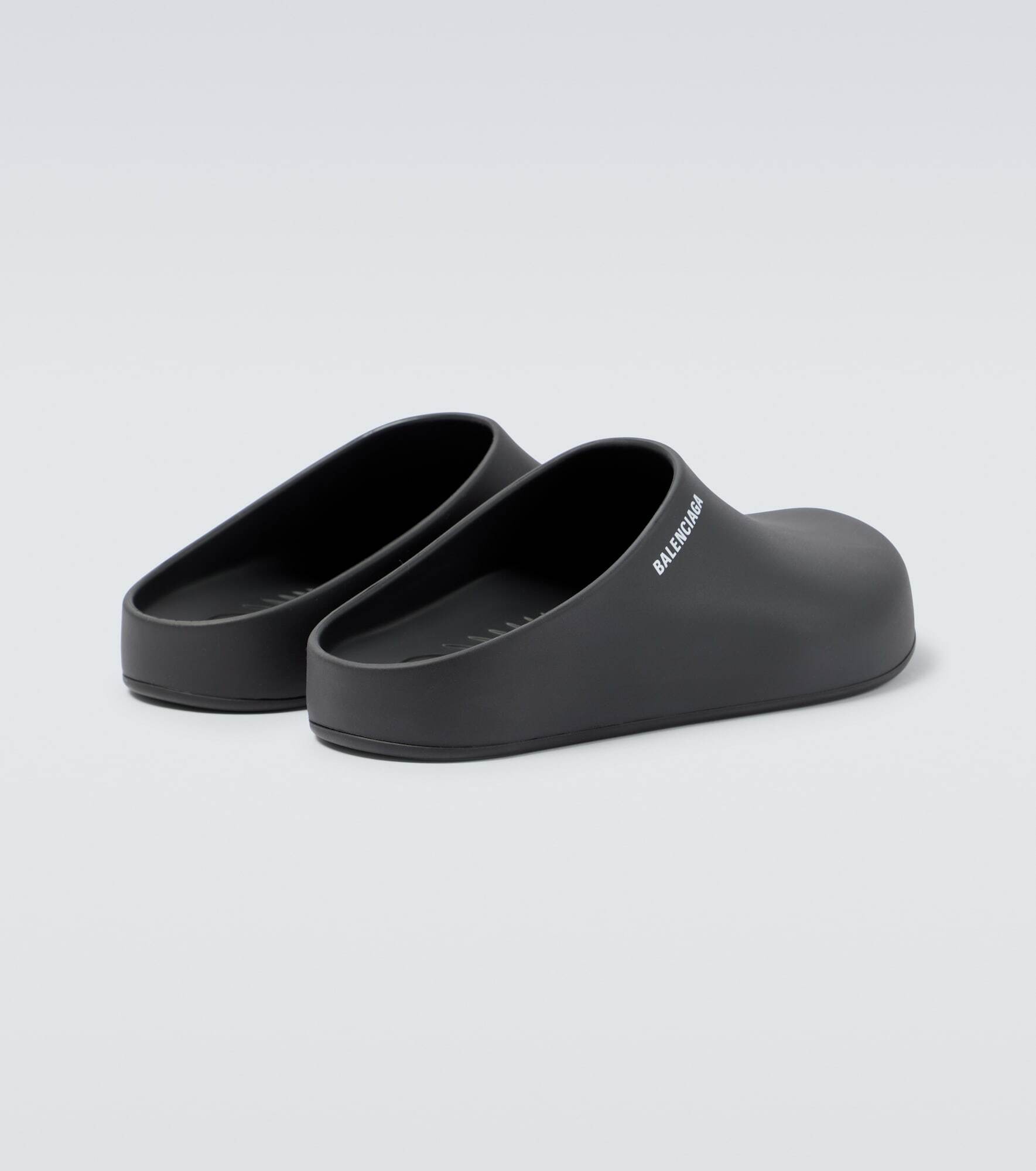 Balenciaga - Pool rubber slippers Balenciaga