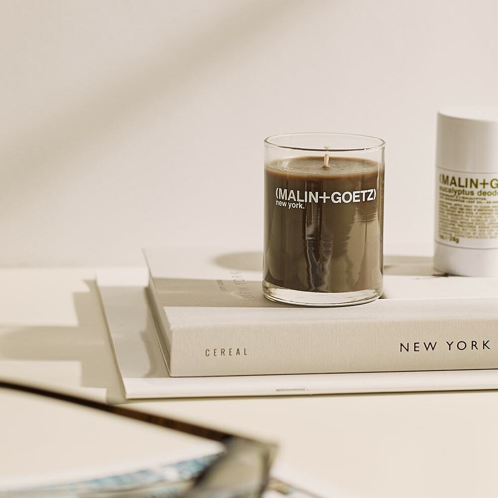 Malin + Goetz Votive Candle in Dark Rum 67g Malin + Goetz