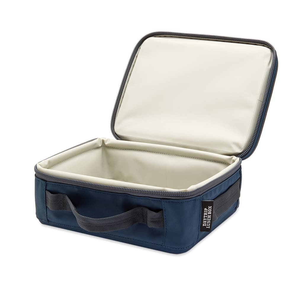 YETI Daytrip Lunch Box in Navy Yeti