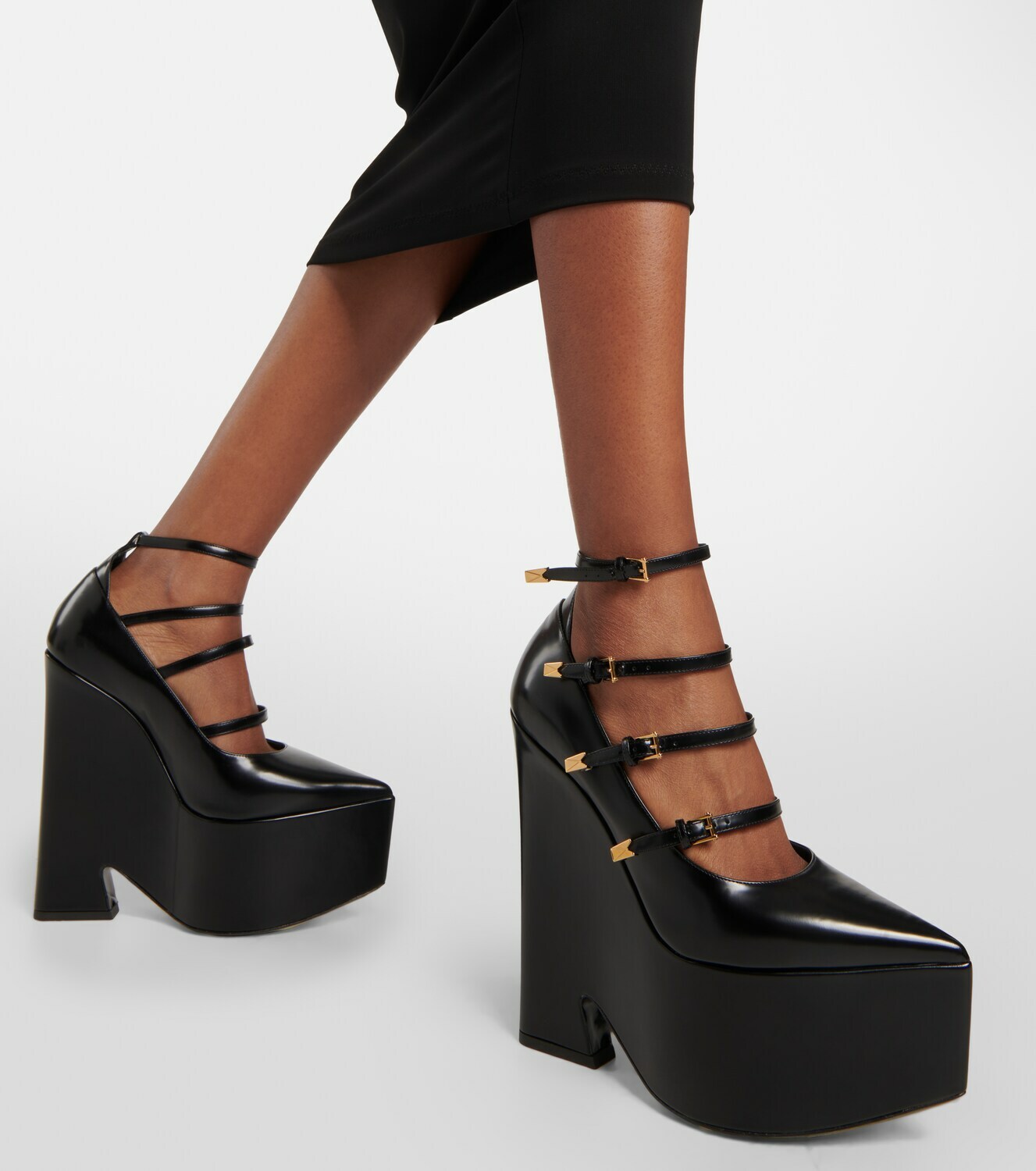 Versace - Tempest leather platform pumps Versace