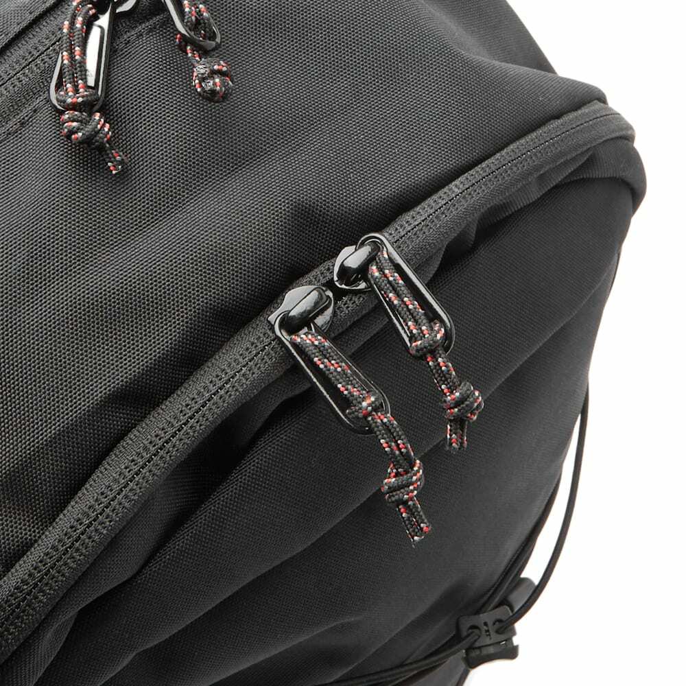 Fjällräven Men's Skule 28 Backpack in Black Fjällräven