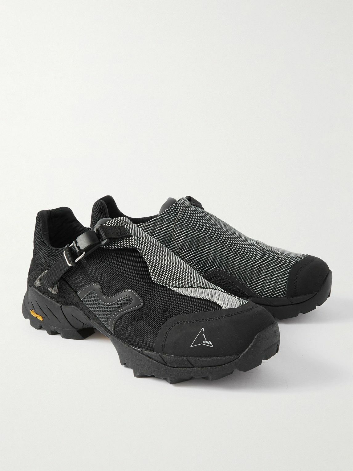 ROA - Minaar Rubber-Trimmed Canvas and Mesh Hiking Sneakers - Black ROA