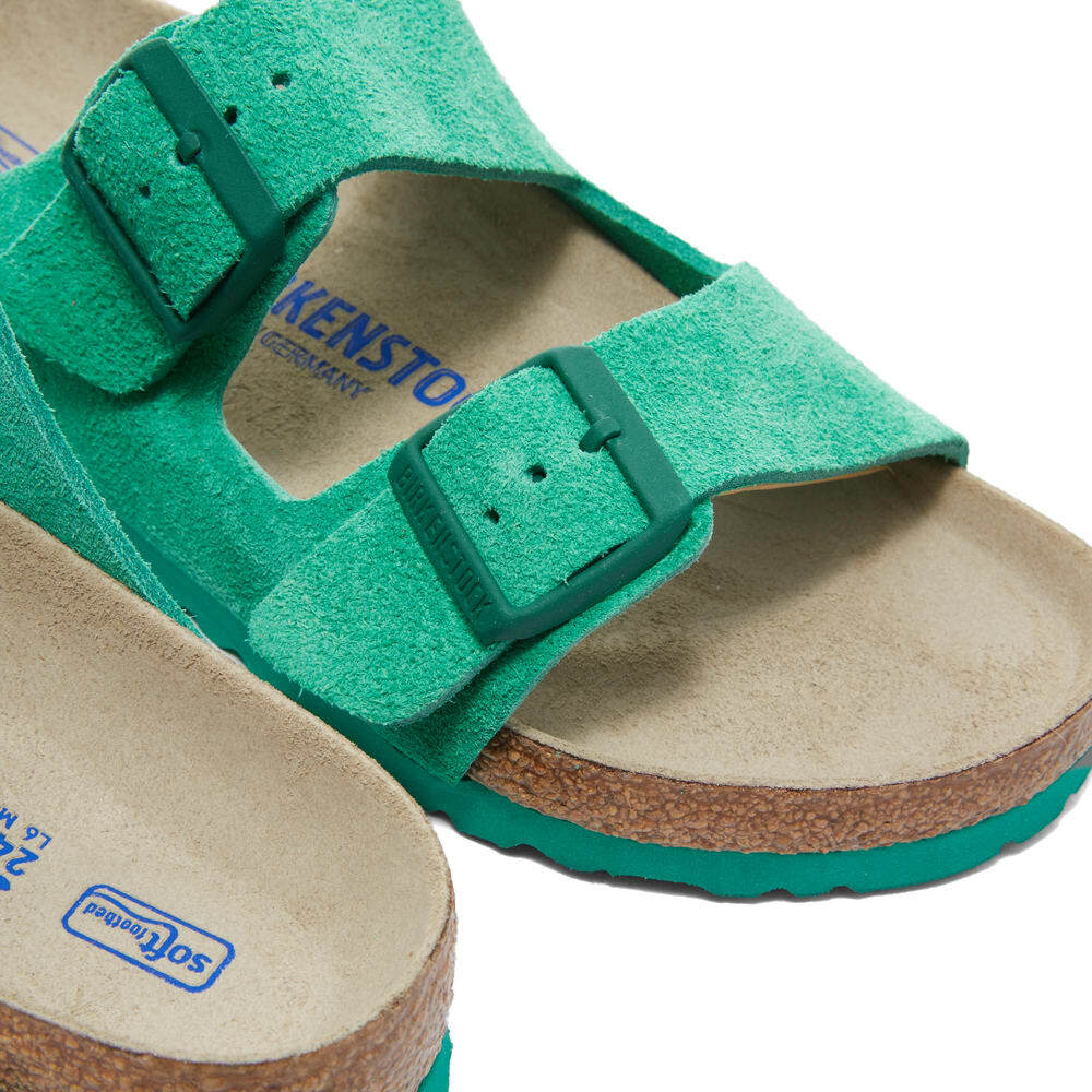 Birkenstock Arizona in Bold Green Suede Birkenstock