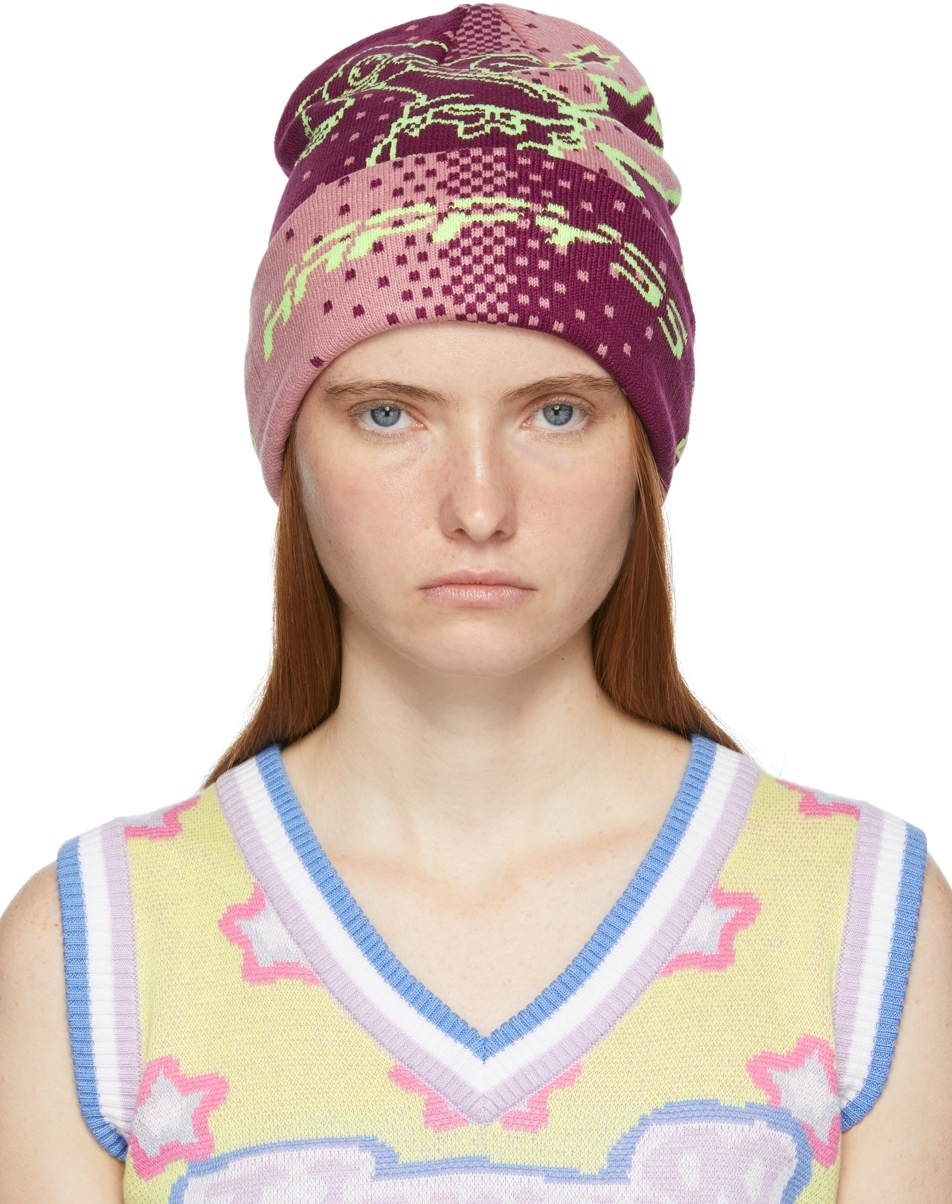 Happy99 Pink Pixel Star Beanie