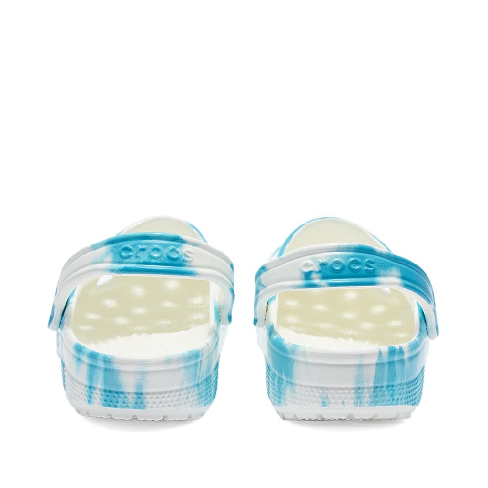 Crocs Classic Tie Dye Graphic Clog in Digital Aqua Crocs