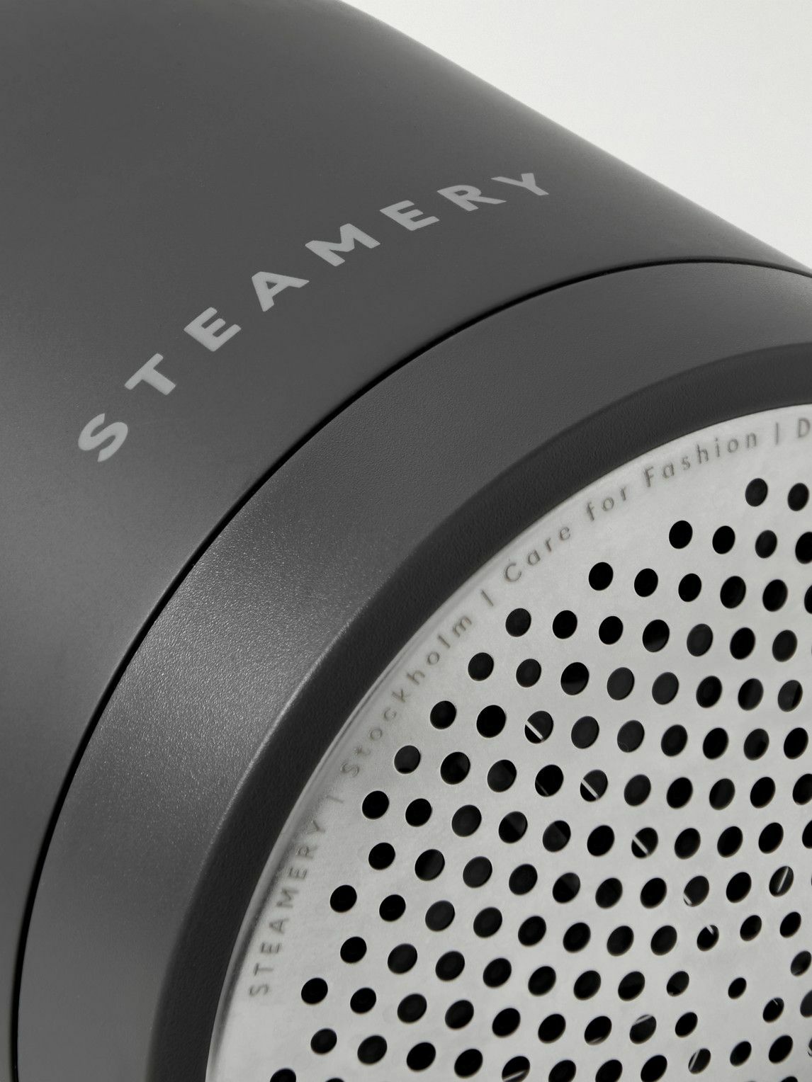 Steamery - Pilo 2 Fabric Shaver Steamery