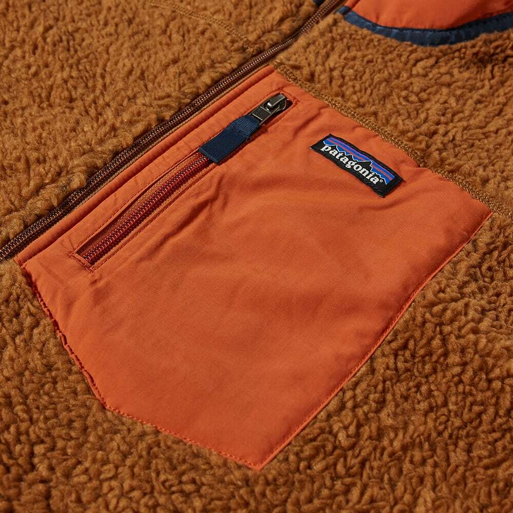 Patagonia Men's Classic Retro-X Vest in Bear Brown Patagonia